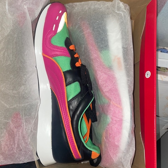 Puma | Shoes | Puma R0 Prismatron Sneakers | Poshmark